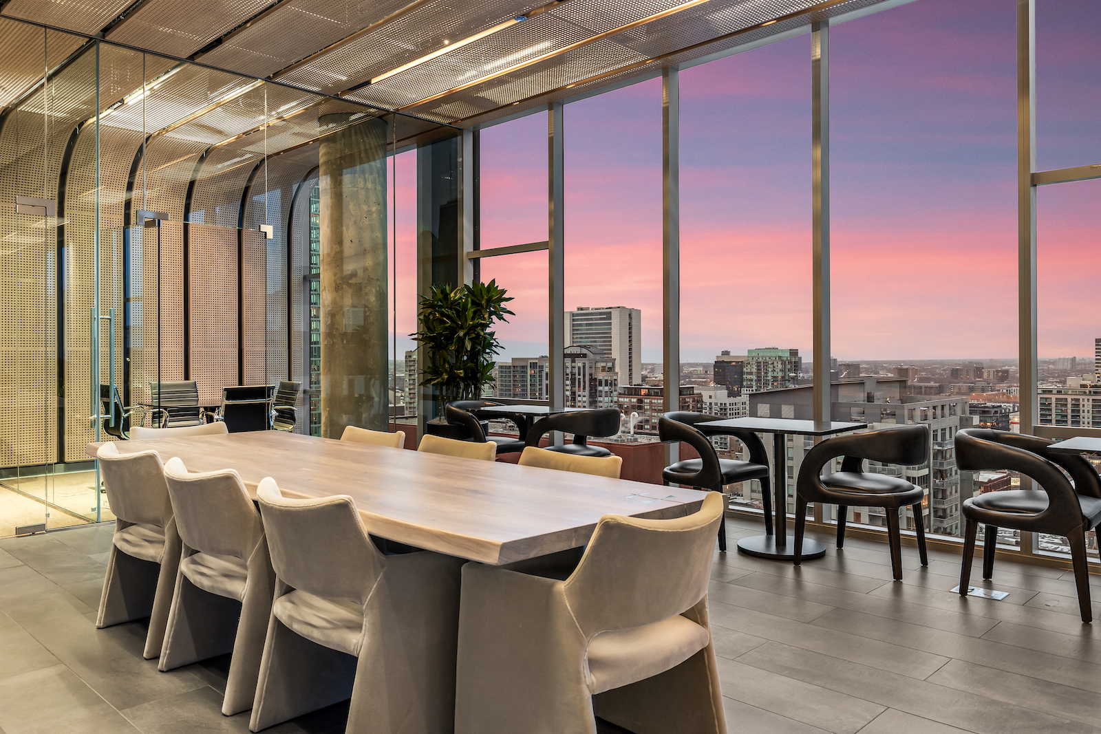 3Eleven - Luxury Apartments Chicago | Luxury Living